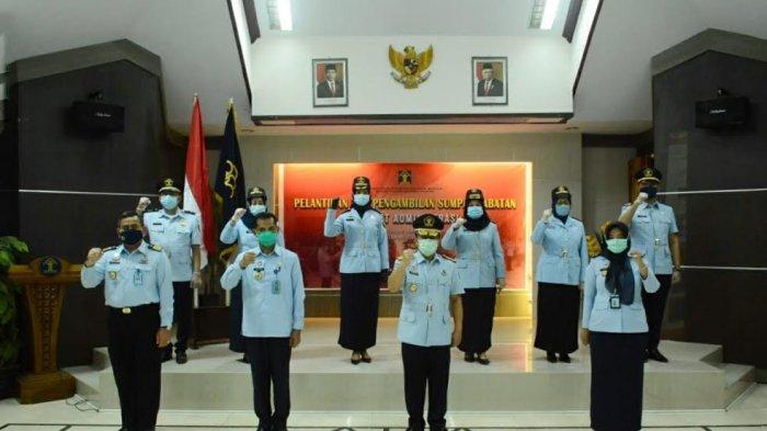 Kakanwil Kemenkumham Sulsel Lantik 6 Pejabat - Tribun-timur.com