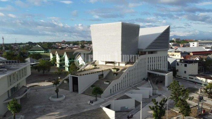 Foto Drone; Kampus UIM Gunakan Konsep Desain Collaborative Space ...