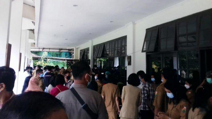 Vaksinasi Covid di Marante Toraja Utara Langgar Prokes, Jubir : Hanya ...