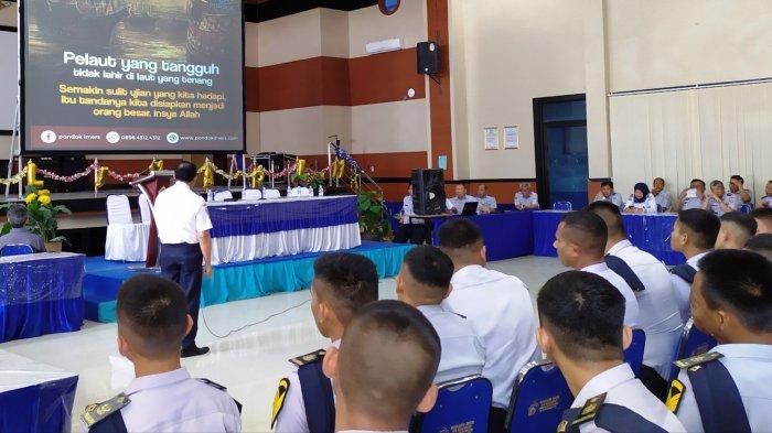 Ketua Harian DPKP Capt Rudiana Bawakan Kuliah Umum di Polimarim Menyoal ...