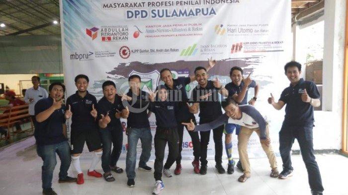 FOTO: KJJP Gear Menangkan Turnamen Futsal DPD MAPPI Sulamapua - Tribun ...