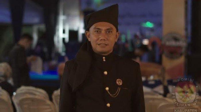 Jelang Pilkada, Anggota KPU Mamuju Ahmad Amran Nur Ajak Warga Jadi ...