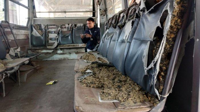 Rusak Berat, Begini Kondisi Bus Sekolah di Majene - Tribun-timur.com