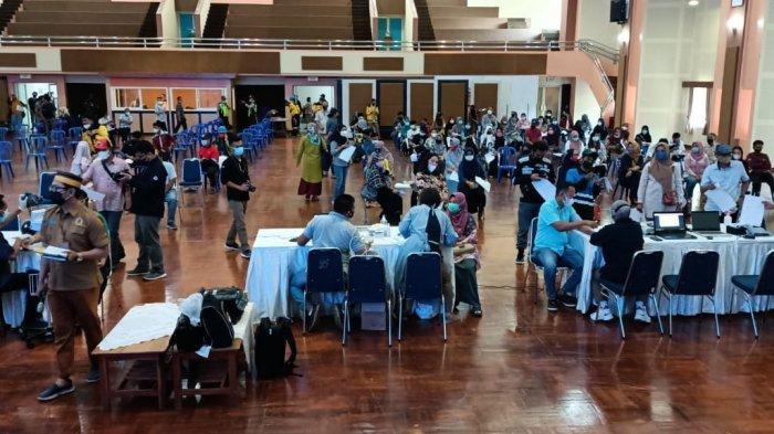 Koopsau II dan PT Semen Tonasa Laksanakan Vaksinasi Massal untuk ...