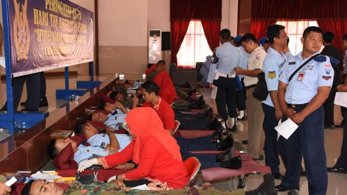 Koopsau II Lanud Sultan Hasanuddin Sambut HUT TNI AU dengan Donor Darah ...