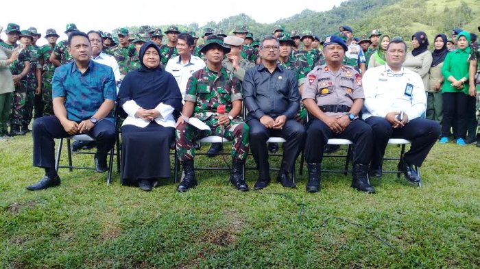 VIDEO: Suasana Telekonferesi Korem 142 Tatag dan Kodam XIV Hasanuddin ...