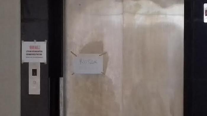 Lift Rusak, Pasien RSUD Jeneponto Harus Naik Tangga - Tribun-timur.com