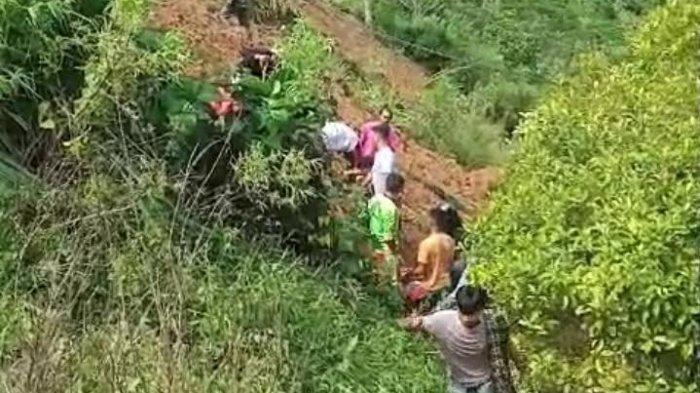 BREAKING NEWS: Longsor di Bonglo Bastem Utara, Banyak Warga Dikabarkan ...