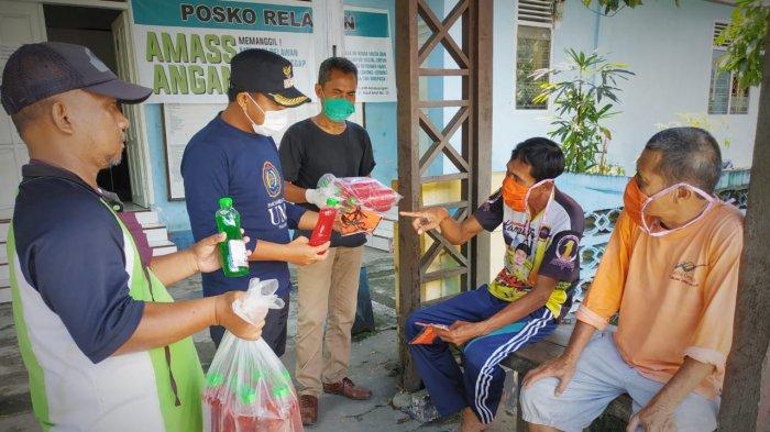 Lurah Ammasangan Bagikan Hand Soap dan Masker Gratis ke Warga - Tribun ...