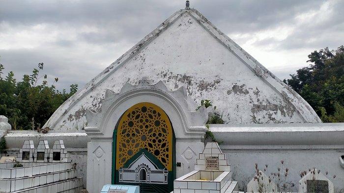 Pekuburan Lokkoe: Jejak Sejarah Makam Raja Luwu - Tribun-timur.com