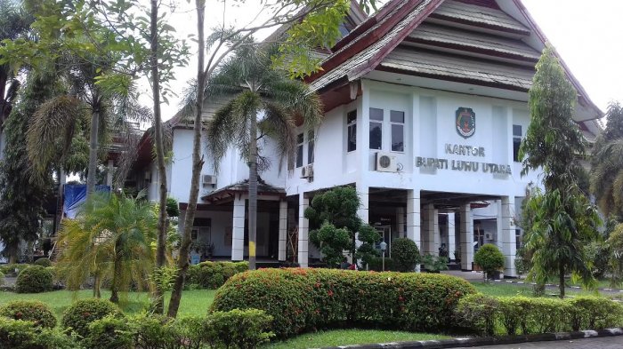 VIDEO: Direhap, Begini Kondisi Kantor Bupati Luwu Utara - Tribun-timur.com