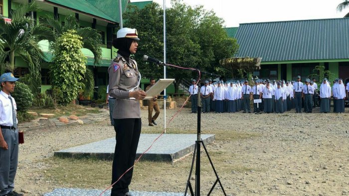 Sambut HUT ke-70, Perwira Polwan Cantik Ini Jadi Irup di SMAN 1 Luwu - Tribun-timur.com