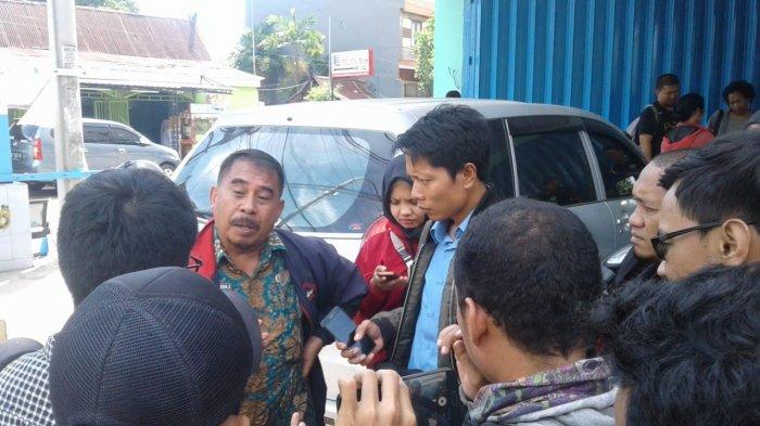 Rumah Bernyanyi Lyrics di Jl Pelita Raya Makassar Disegel, Ini Penyebabnya - Tribun-timur.com