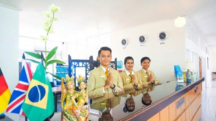 Prodi Diploma 3 Manajemen Divisi Kamar Poltekpar Makassar Kini Sandang Akreditasi A - Tribun ...