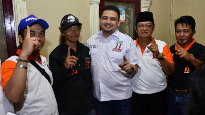 Tinggalkan Danny, Adik Nasran Mone dan Relawan 98 Pilih Dukung Appi-Cicu - Tribun-timur.com