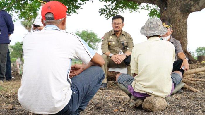 Mentan SYL Dialog dengan Petani di Persawahan Jeneponto - Tribun-timur.com Mentan SYL Dialog dengan Petani di Persawahan Jeneponto - Tribun-timur.com