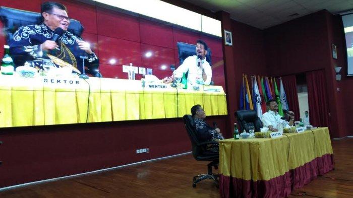 Menteri Syahrul Yasin Limpo Nyanyi Bareng Rektor Husain Syam di UNM ...