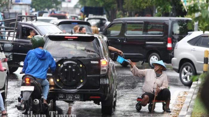 FOTO: Bulan Puasa Pengemis Jalanan Kian Meningkat - Tribun-timur.com