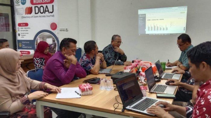 Rapat Monitoring dan Evaluasi Jurnal LP2M, WR l Tekankan Kualitas Publikasi dan Reputasi Jurnal ...