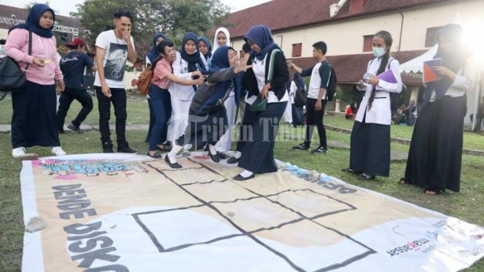 Masih Ingat Permainan Tradisional Dende-dende atau Engklek, Begini Cara ...