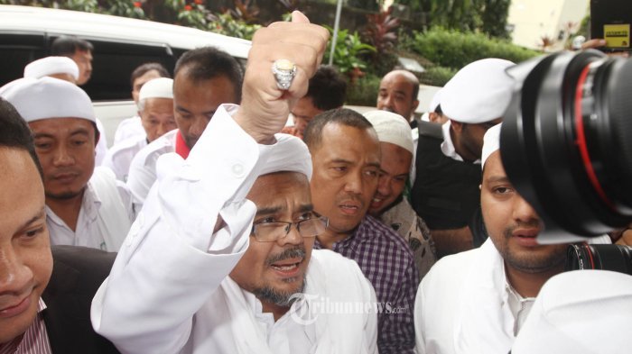 Imam Besar FPI Habib Rizieq Dilaporkan Perhimpunan Mahasiswa Katolik ...