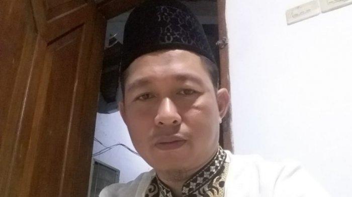 Profil Muhammad Usman, Imam Masjid Agung Al-Umaraini Selayar Selama ...