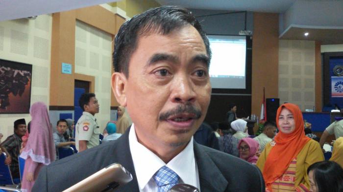 VIDEO: Legislator Makassar Muhammad Said Raih Gelar Doktor di UNM ...
