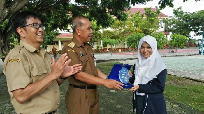 Siswi SMAN 11 Pinrang Juara Umum Lomba Menulis Tingkat Nasional ...