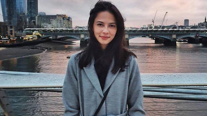 Lebih Dekat dengan Juria Hartmans, Model yang Dikabarkan Dekat dengan Gading Marten - Tribun ...