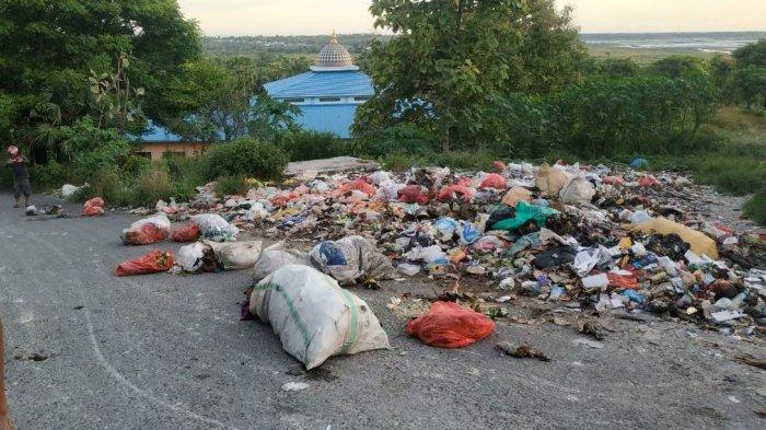Jorok, Sampah Busuk Berserakan di Tamalatea Jeneponto - Tribun-timur.com