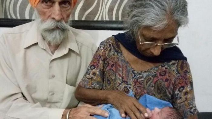 Nenek di India Ini Jadi Wanita Pertama yang Melahirkan Anak Pertama di ...