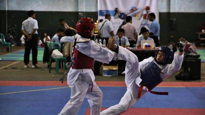 FOTO: Open The Kick Club Cup III di Kantor Gubernur Sulsel - Tribun ...
