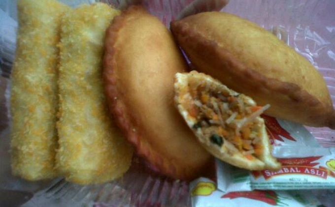 Panen Rupiah Lewat Usaha Panada - Tribun-timur.com