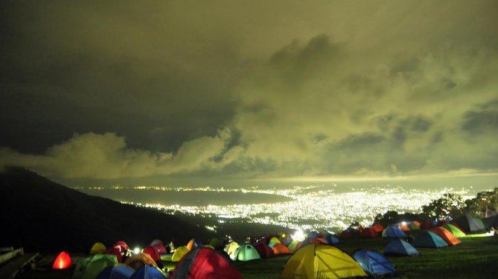 Menghabiskan Akhir Pekan di Wisata Paralayang Matantimali Sulteng ...