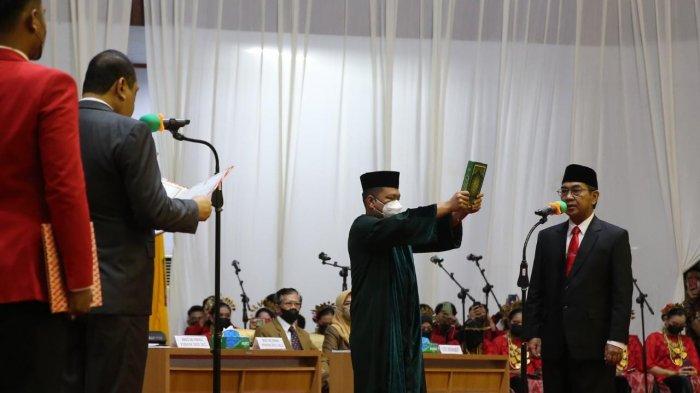 Foto-foto: Pelantikan Rektor Unhas Periode 2022 - 2026 Prof Jamaluddin ...