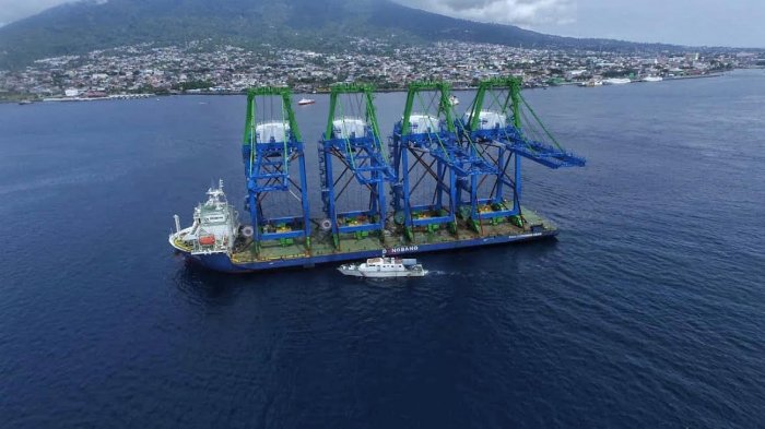 Pelindo IV Investasi Alat Baru di Empat Pelabuhan - Tribun-timur.com