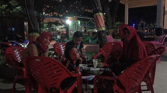 Anda Cari Tempat Makan Sembari Nongkrong di Bantaeng? Coba ke Kafe ini ...