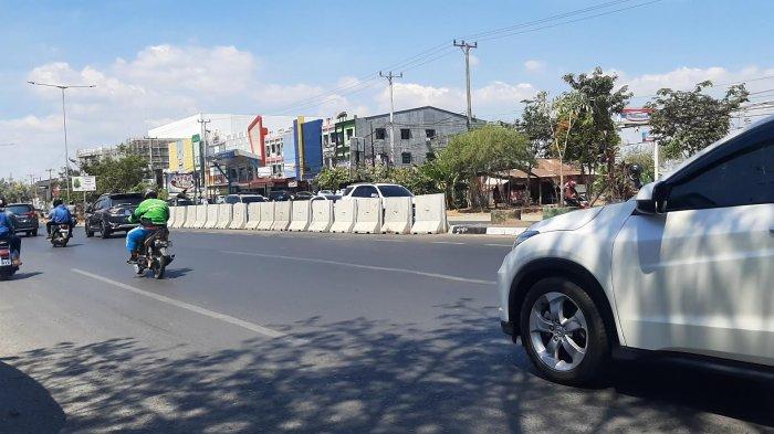 Jalan Lingkar di Jalan Perintis Kemerdekaan Makassar Ditutup - Tribun ...
