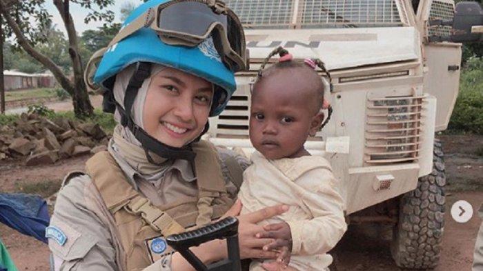 Bertugas di Afrika, Intip Foto-foto Pesona Briptu Hikma Nur Syafa ...