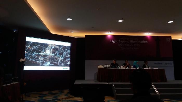 Philips Lighting Kenalkan Lampu City Touch - Tribun-timur.com
