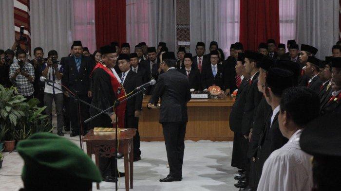 Tidak Ada Aturan, Pin Emas 30 Anggota DPRD Mamasa Habiskan APBD Rp 240 ...