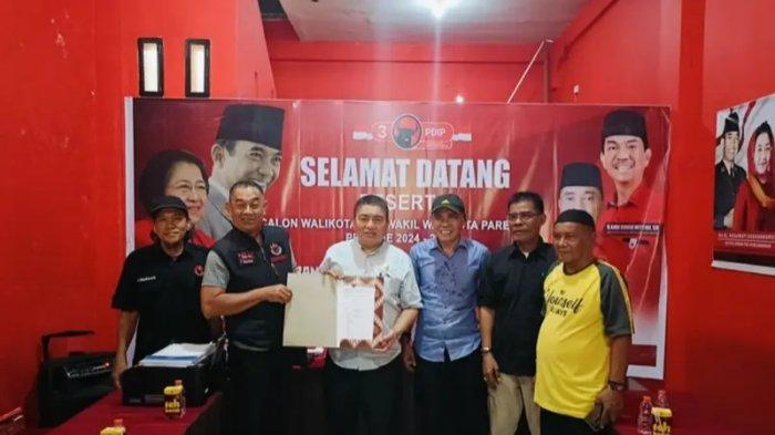 Erna Rasyid Taufan Daftar Calon Wali Kota Parepare di PDIP dan PKB - Tribun-timur.com