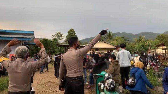 Tak Hanya Bubaran Kerumunan Communitas Scooter Vespa di Malili, Polisi ...