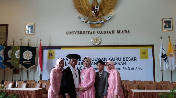 Putra Sulsel Kelahirah Palopo Dikukuhkan Sebagai Guru Besar UGM ...