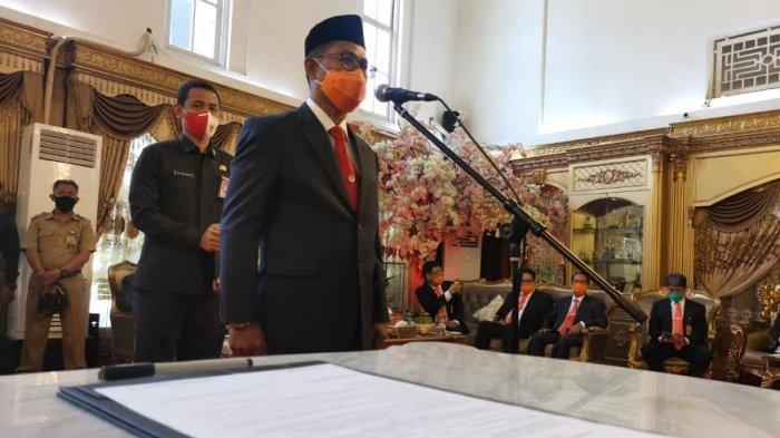 BREAKING NEWS: Dekan Psikologi UNM Prof Muhammad Jufri Dilantik Sebagai ...