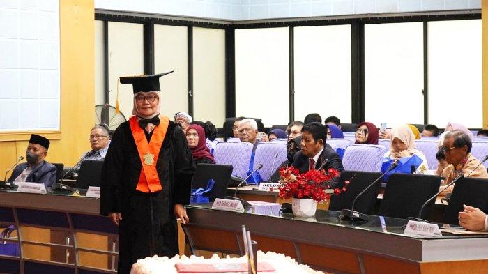 Prof. Tuti Bahfiarti Resmi Menjadi Professor Unhas di Bidang Komunikasi ...