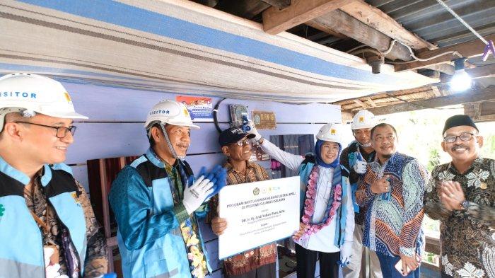 Wujudkan Pemerataan Energi, 417 Warga Bone Dapat Sambungan Listrik PLN Gratis dari Pemerintah ...