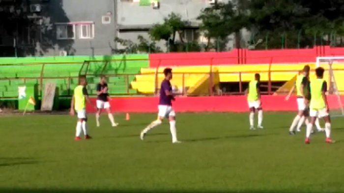 VIDEO: Latihan Perdana Ferdinand Sinaga bersama PSM di Stadion ...