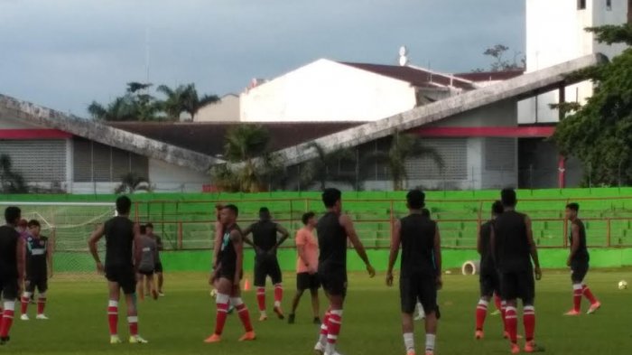 PSM Gelar Latihan Terakhir di Mattoanging Sebelum ke Jayapura - Tribun ...