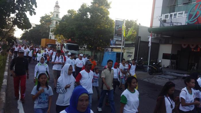 Ribuan Karyawan PT EPFM Ikut Fun Walk - Tribun-timur.com